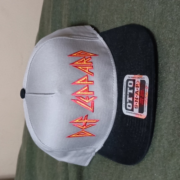 OTTO | Accessories | Def Leppard Tour Merch Otto Snapback Hat New ...